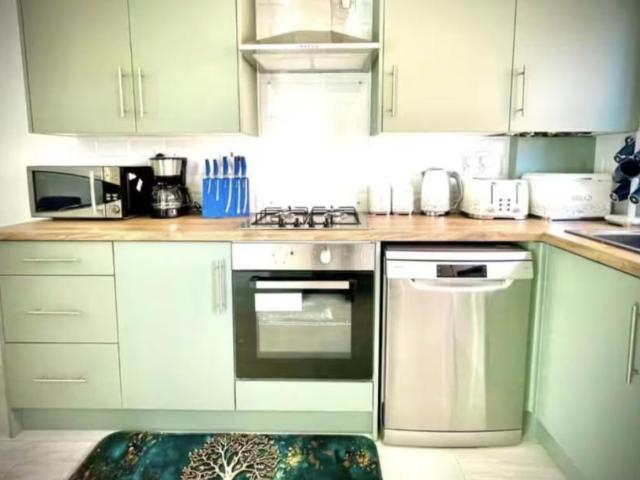 House 3 Bedroom For Rent Manchester Manchester 3386 ES100408975