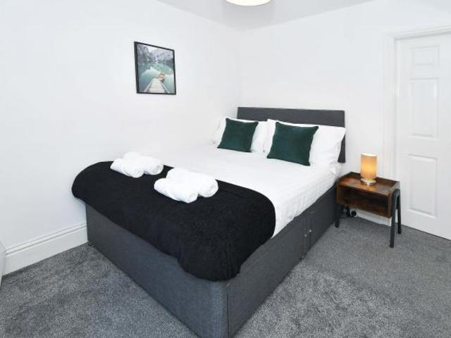 House 3 Bedroom For Rent Newcastle Upon Tyne Newcastle Upon Tyne 3300 ELS65790593