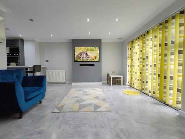 House 3 Bedroom For Rent South Ockendon South Ockendon 4000 ES77298158