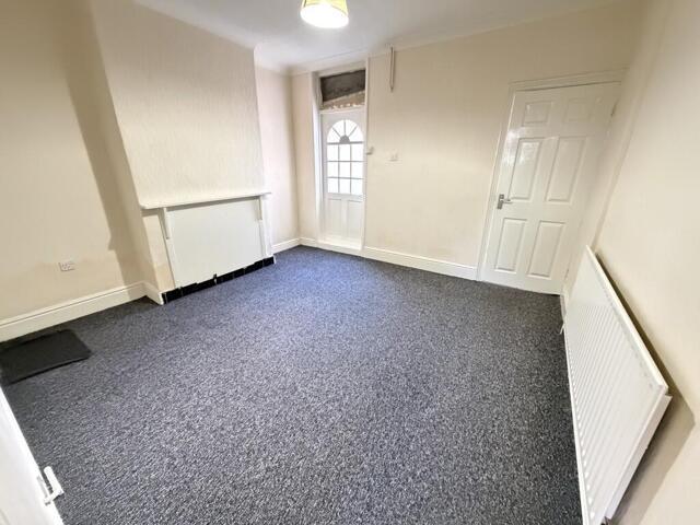 House 3 Bedroom For Rent Wolverhampton West Midlands 995 ES100776740