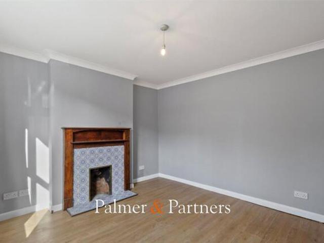 House 3 Bedroom For Sale Colchester Essex 290000 ELS100503050
