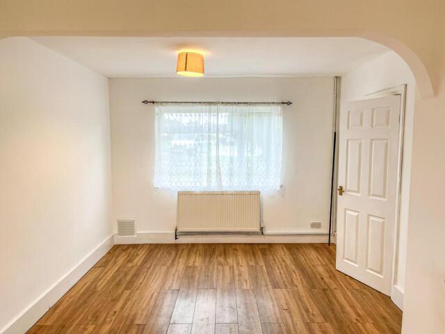 House 3 Bedroom For Sale Cookley Cookley 50000 ELS101060111