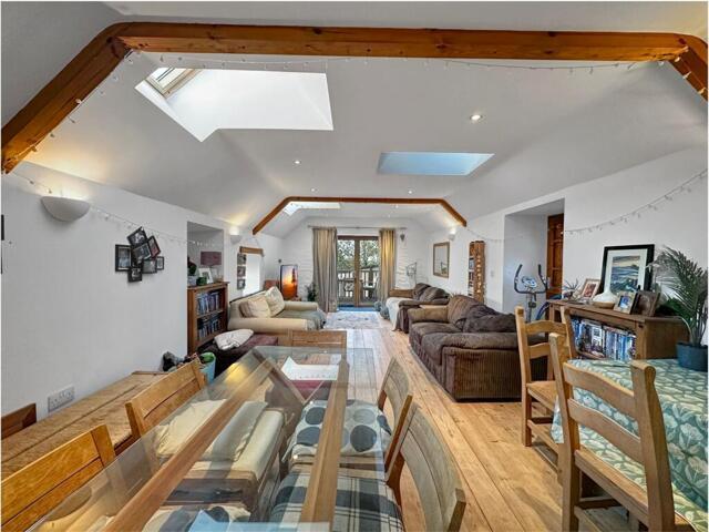 House 3 Bedroom For Sale Cornwell Cornwall 395000 ES98834524