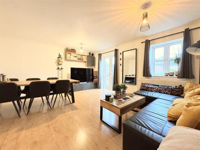 House 3 Bedroom For Sale Cornwell Oxfordshire 240000 ELS98649201