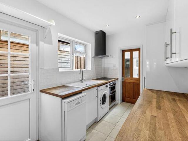 House 3 Bedroom For Sale Caversham Reading 435000 ES100057933