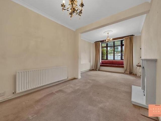 House 3 Bedroom For Sale Caerphilly Caerphilly 200000 ES98903486
