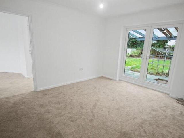 House 3 Bedroom For Sale Caerphilly Caerphilly 210000 ELS99436827