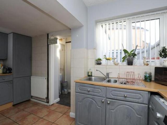 House 3 Bedroom For Sale Cardiff Cardiff 240000 ELS99986418