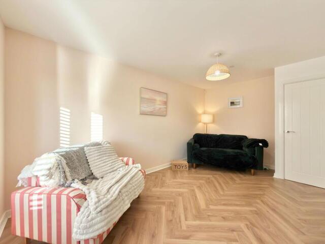 House 3 Bedroom For Sale Cardiff Cardiff 375000 ELS98903613