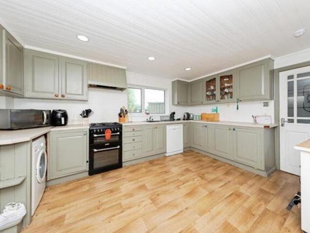 House 3 Bedroom For Sale Carmarthen Carmarthenshire 215000 ELS101100253