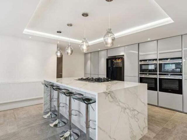 House 3 Bedroom For Sale Chalfont St. Peter Buckinghamshire 845000 ES100366265