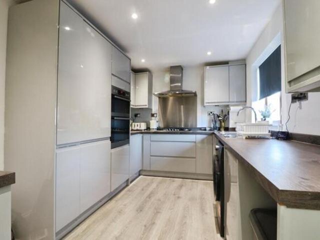 House 3 Bedroom For Sale Chelmsford Essex 400000 ELS99986090