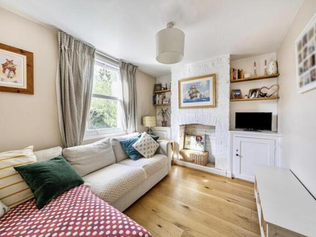 House 3 Bedroom For Sale Cheltenham Gloucestershire 300000 ES98477606