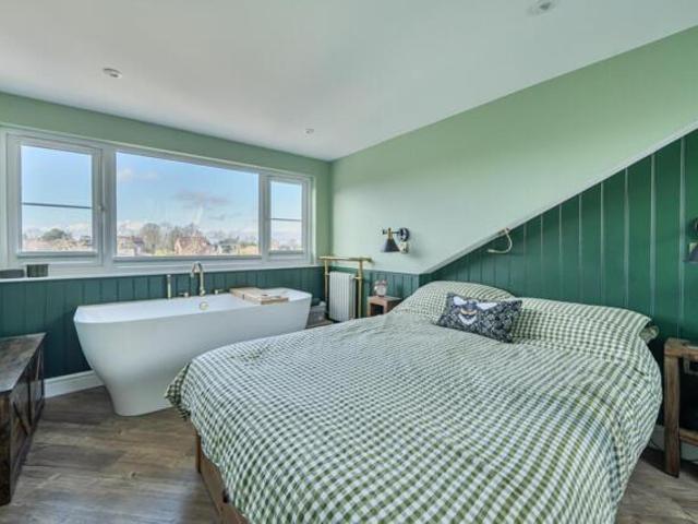 House 3 Bedroom For Sale Cheltenham Gloucestershire 600000 ES99381026