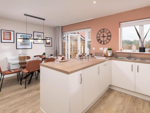 House 3 Bedroom For Sale Chertsey Great London 595000 ES100855047