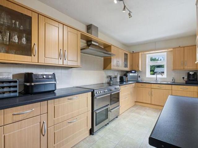 House 3 Bedroom For Sale Chichester West Sussex 489950 ES101025793