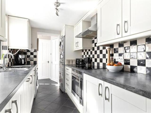 House 3 Bedroom For Sale Chichester West Sussex 355000 ELS101676874