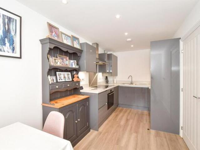 House 3 Bedroom For Sale Chichester West Sussex 390000 ES98119225