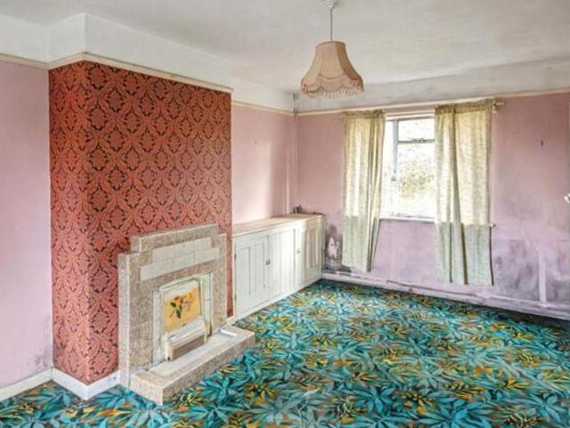 House 3 Bedroom For Sale Chippenham Wiltshire 110000 ES98930205