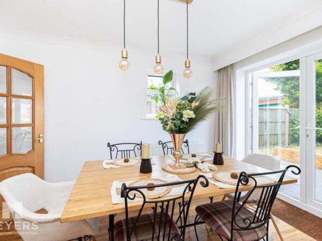 House 3 Bedroom For Sale Christchurch Dorset 525000 ES98262967