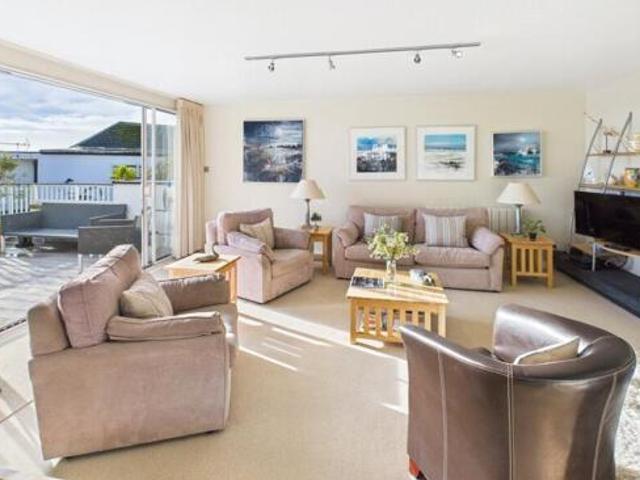 House 3 Bedroom For Sale Christchurch Dorset 1200000 ES99029448
