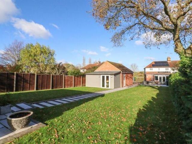 House 3 Bedroom For Sale Crookham Village Crookham Village 650000 ELS98321874