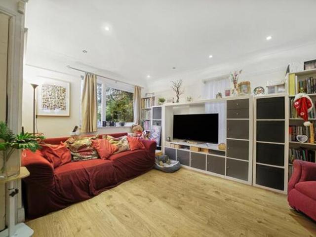 House 3 Bedroom For Sale Croydon Greater London 400000 ELS99161541