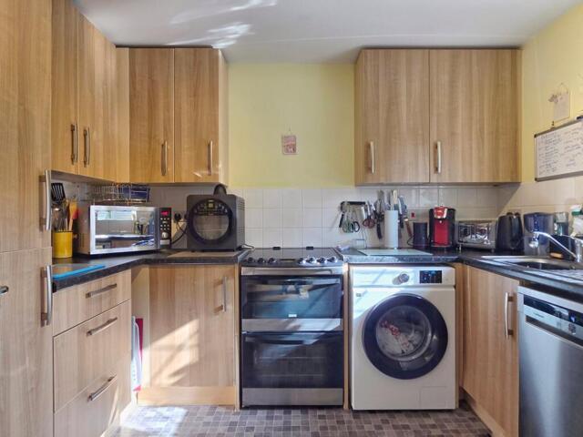 House 3 Bedroom For Sale Ampthill Central Bedfordshire 385000 ES99952348