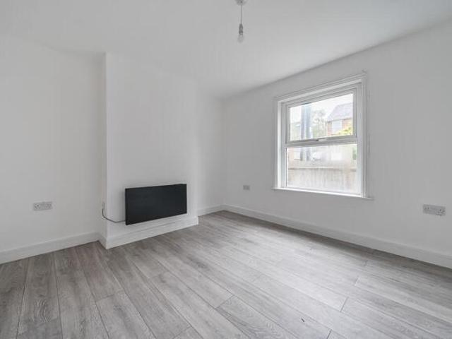 House 3 Bedroom For Sale Andover Hampshire 299880 ES98477502
