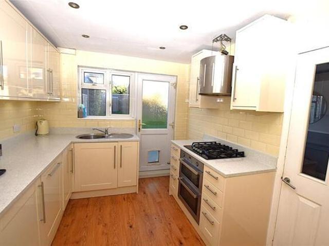 House 3 Bedroom For Sale Alton Hampshire 335000 ES100685100