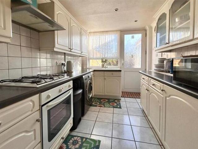 House 3 Bedroom For Sale Aldershot Surrey 375000 ELS98612262