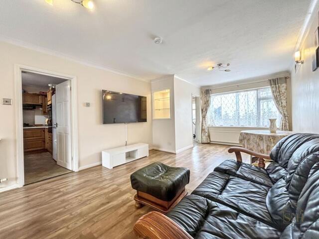 House 3 Bedroom For Sale Ashford Kent 325000 ES101199752