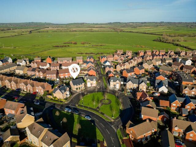 House 3 Bedroom For Sale Aylesbury Buckinghamshire 375000 ES100649348