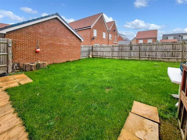 House 3 Bedroom For Sale Bognor Regis West Sussex 400000 ES100058275