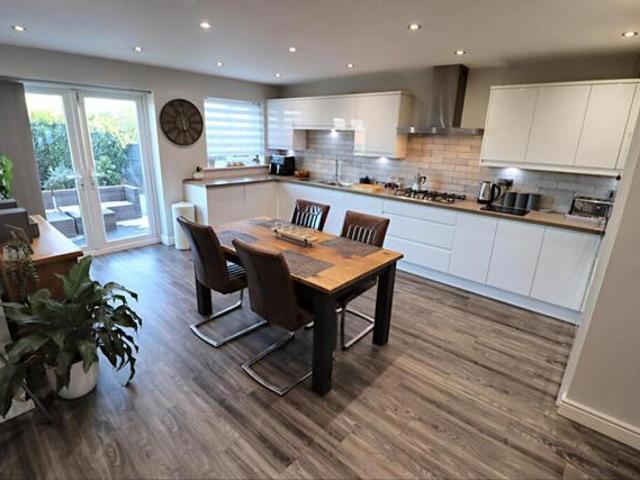 House 3 Bedroom For Sale Bolton Bolton 220000 ES99523380