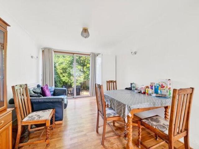 House 3 Bedroom For Sale Barnet Greater London 560000 ES101351839