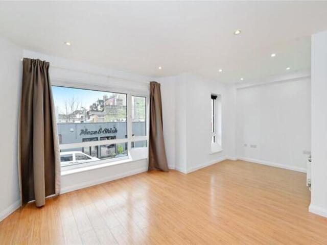 House 3 Bedroom For Sale Barnet Greater London 900000 ES101119161