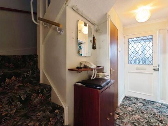 House 3 Bedroom For Sale Basildon Essex 275000 ES98504016