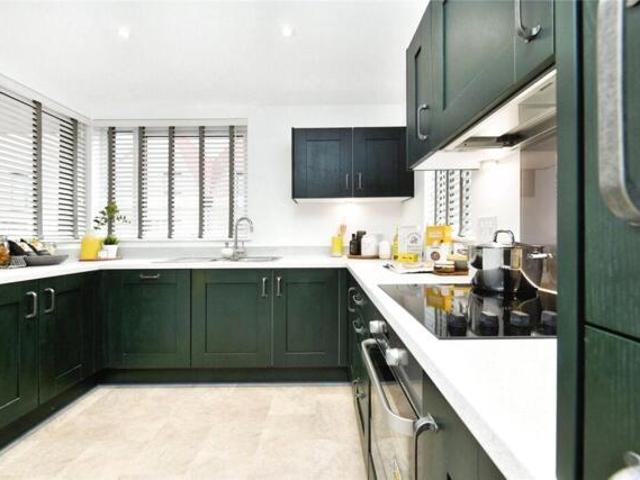 House 3 Bedroom For Sale Basildon Essex 440000 ES98233369
