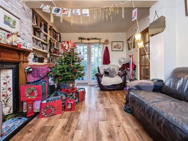 House 3 Bedroom For Sale Bedford Bedford Borough 325000 ES99608160