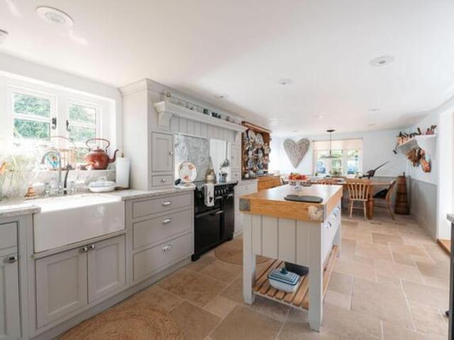 House 3 Bedroom For Sale Bedford Borough Bedford Borough 700000 ELS99523678