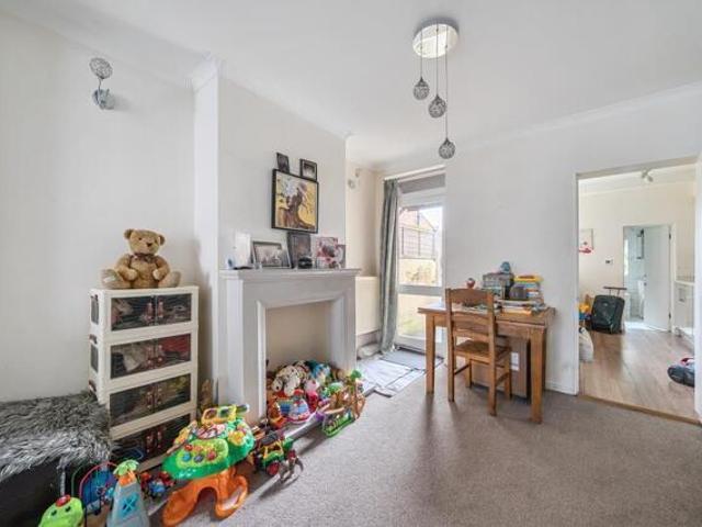 House 3 Bedroom For Sale Berkshire Reading 375000 ELS98800848