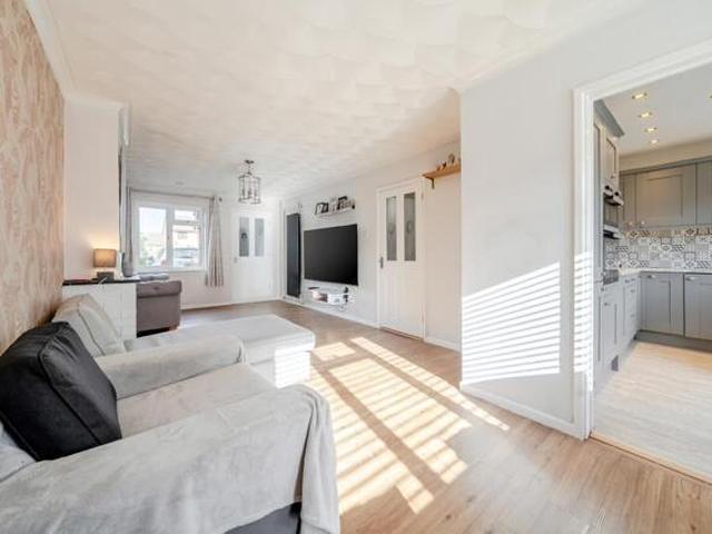 House 3 Bedroom For Sale Berkshire Reading 465000 ELS101060206
