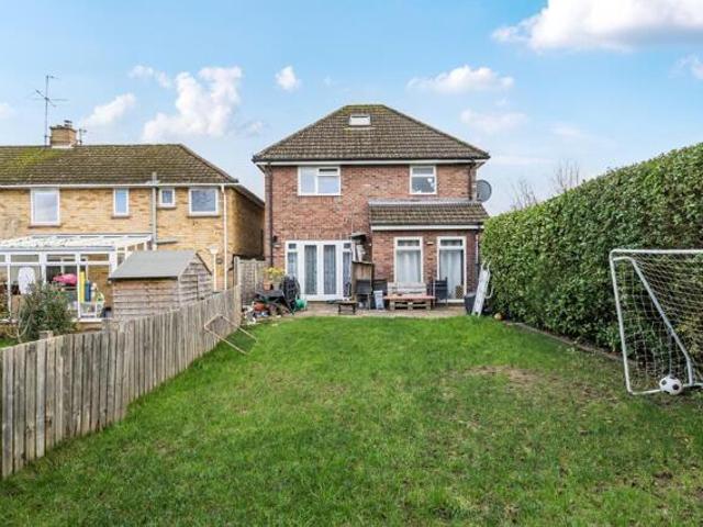 House 3 Bedroom For Sale Berkshire West Berkshire 400000 ES100881523