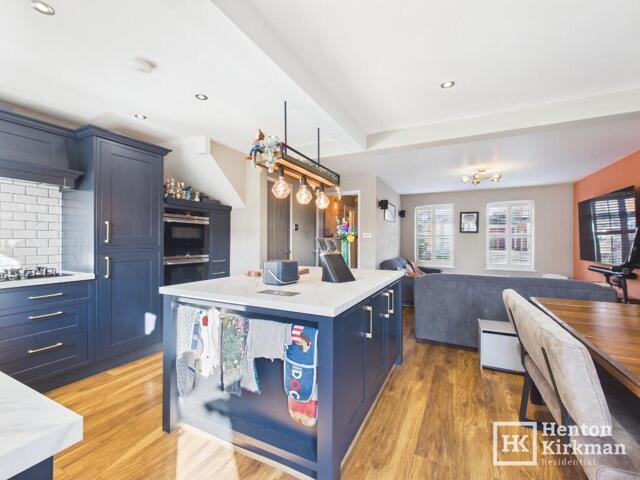 House 3 Bedroom For Sale Billericay Essex 550000 ELS100855212