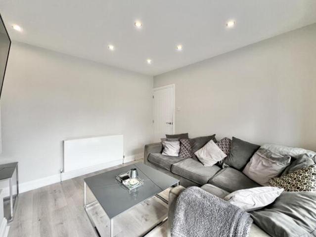 House 3 Bedroom For Sale Blackpool Blackpool 180000 ES101200083