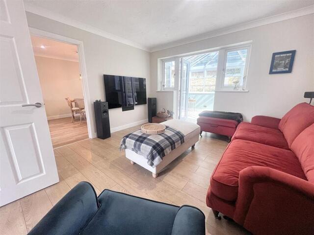 House 3 Bedroom For Sale Blakelands Blakelands 450000 ES101677665