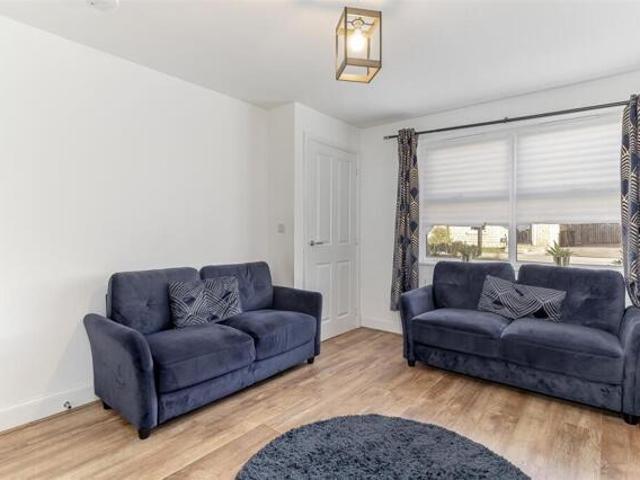 House 3 Bedroom For Sale Bramhope West Yorkshire 360000 ES99952315