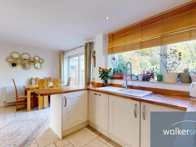 House 3 Bedroom For Sale Bramhope West Yorkshire 450000 ELS99161886