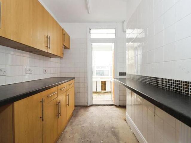 House 3 Bedroom For Sale Bristol South Gloucestershire 260000 ES101678839